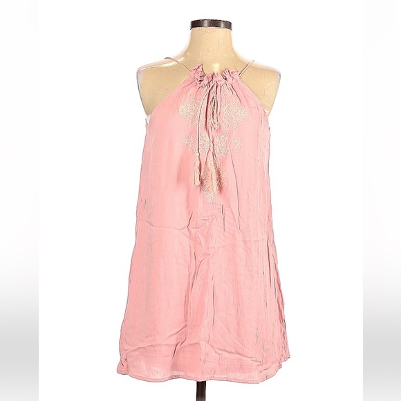 Love Tree | Dresses | 2x4 Love Tree Pink Dress | Poshmark